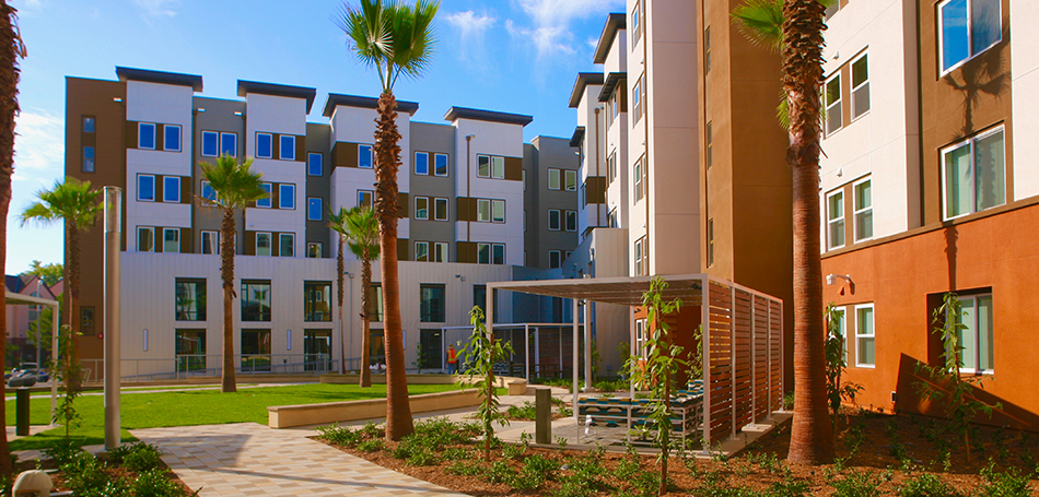 UCI Plaza Verde - Morley Concrete